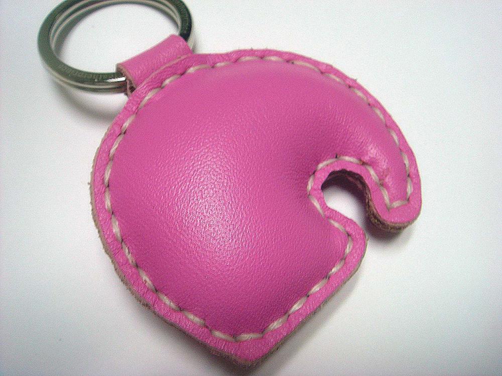 Laura The Elephant Leather Keychain ( Pink ) on Luulla