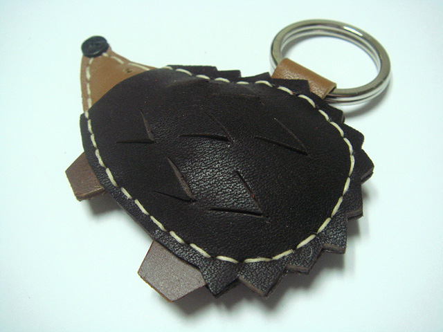 Heather The Hedgehog Leather Keychain ( Dark Brown ) on Luulla