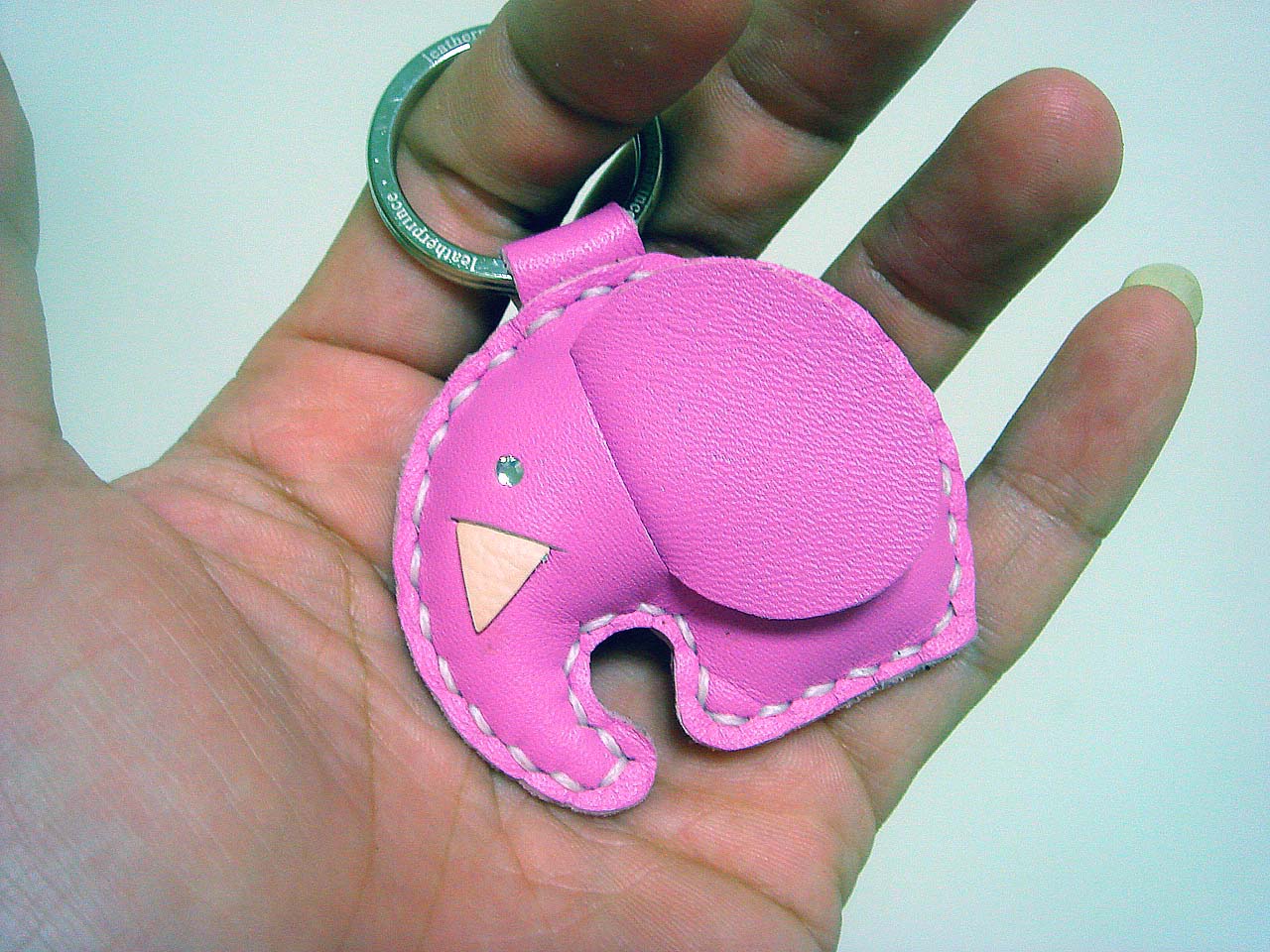 Laura The Elephant Leather Keychain ( Pink ) on Luulla